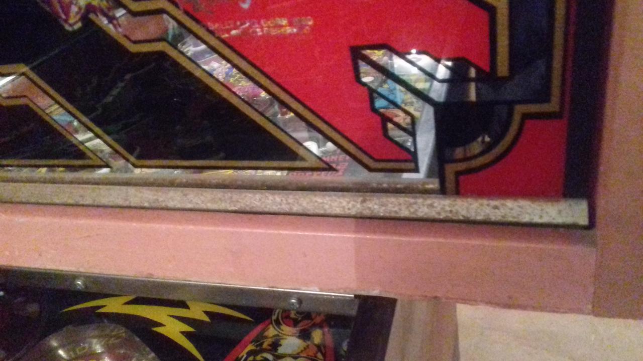 Wanted - Metal lift trim for backglass | Pinball info