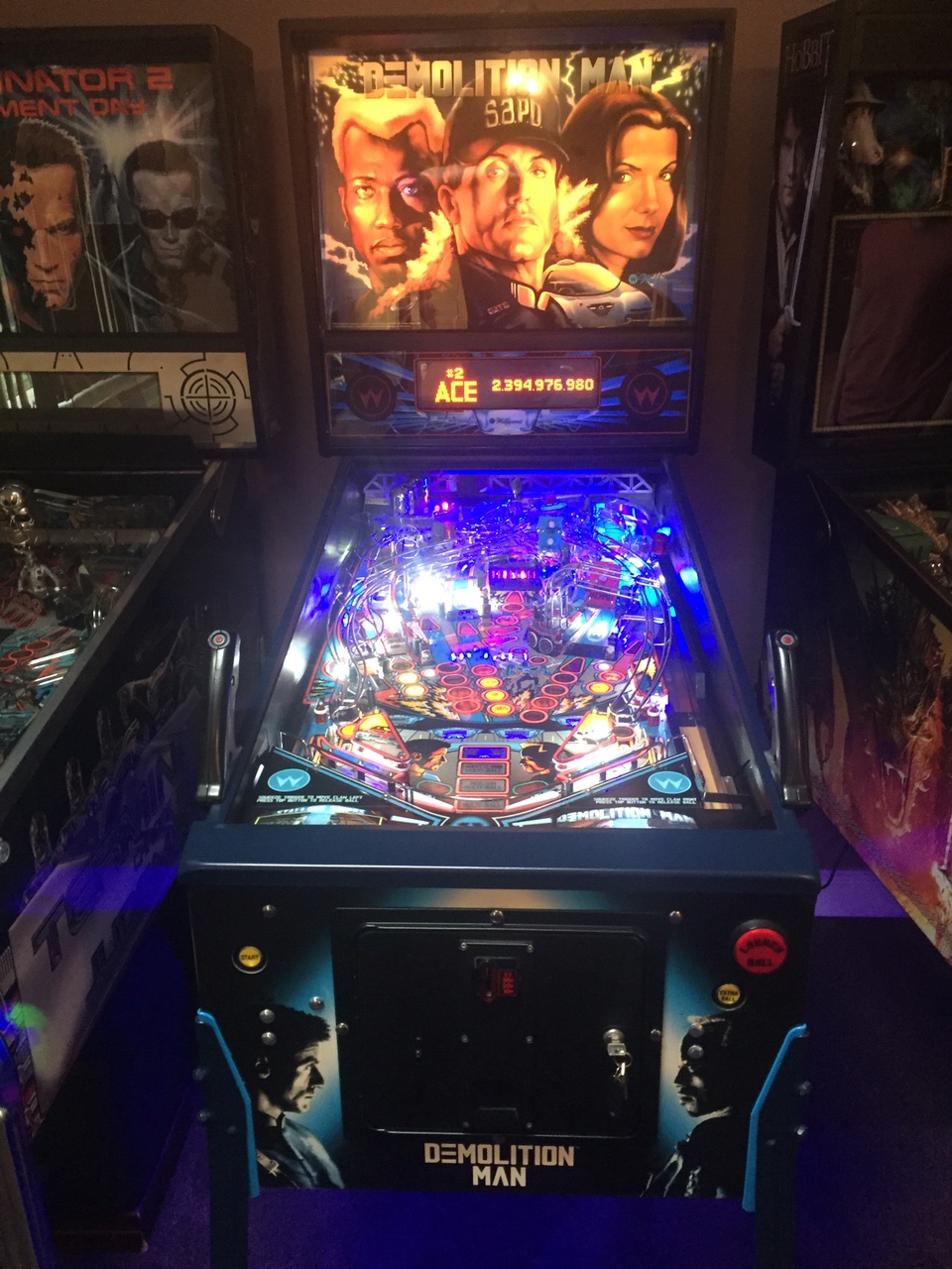 Sold - Demolition Man | Pinball info